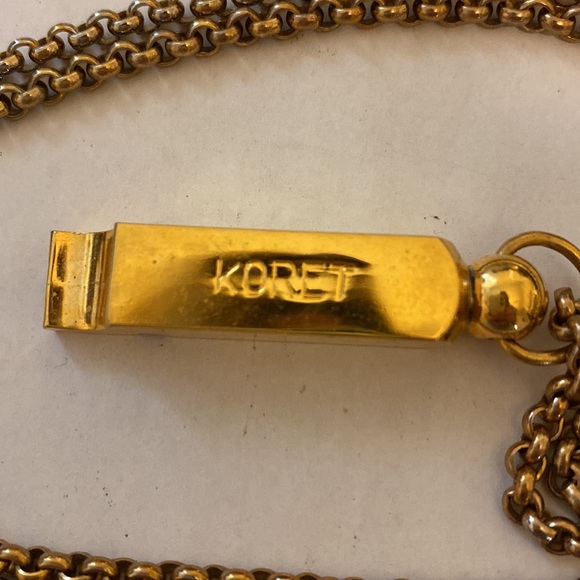 Koret | Jewelry | Vtg Gold Koret Whistle Necklace Slight Wear To Back ...
